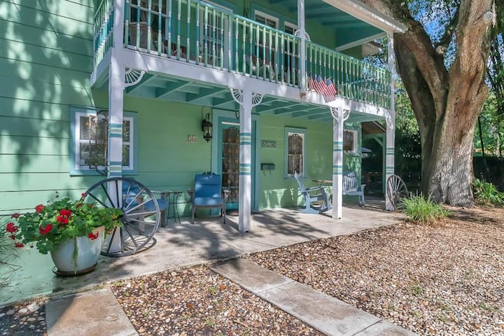 Historic Carriage House | Walk Downtown | 3 Br | P - Saint Augustine