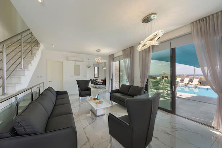 R 1491 Villa Aldebaran With Private Pool, Sun Beds &  Barbecue . - Paphos