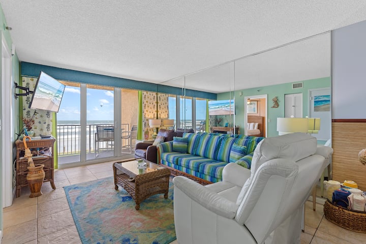 Direct Oceanfront Condo | Walk To Flagler Ave - New Smyrna Beach, FL