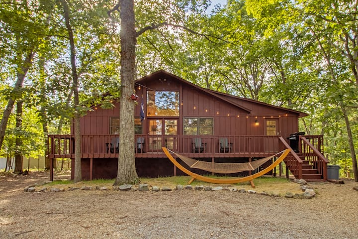 Pet Friendly, Resort Amenities, Game Room! - Massanutten, VA