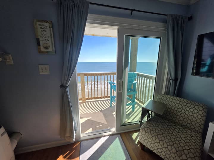 Shore Beats Work - Oceanfront New Balcony 3rd Flr - North Topsail Beach, NC