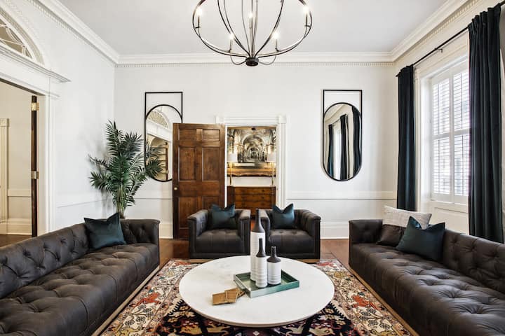 Historic 1800s Restoration | Downtown Savannah - Savannah, GA