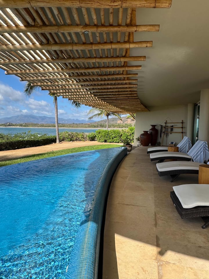 Amazing Nicole 1 Ocean Views - Mexico