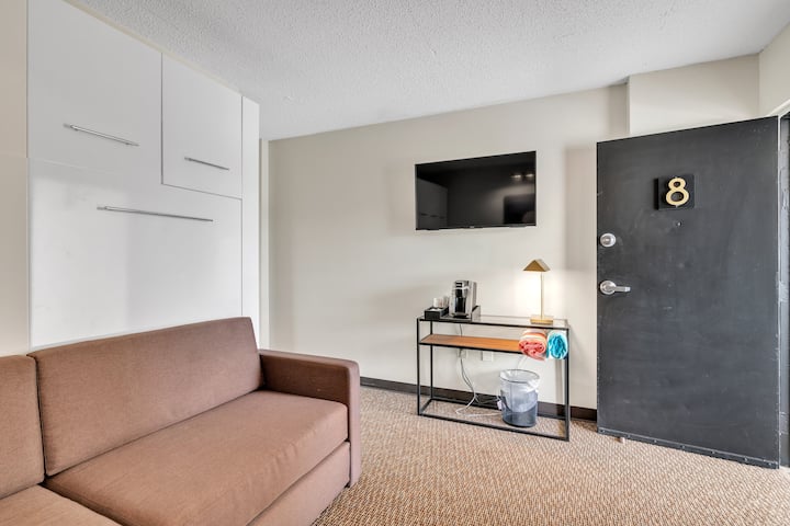 Cape Suites Room 8 - Free Parking! - Rehoboth Beach, DE