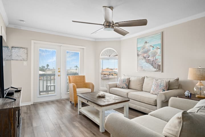 Top Floor Water Views, Boat Slips, Close To Beach! - コーパス・クリスティ, TX