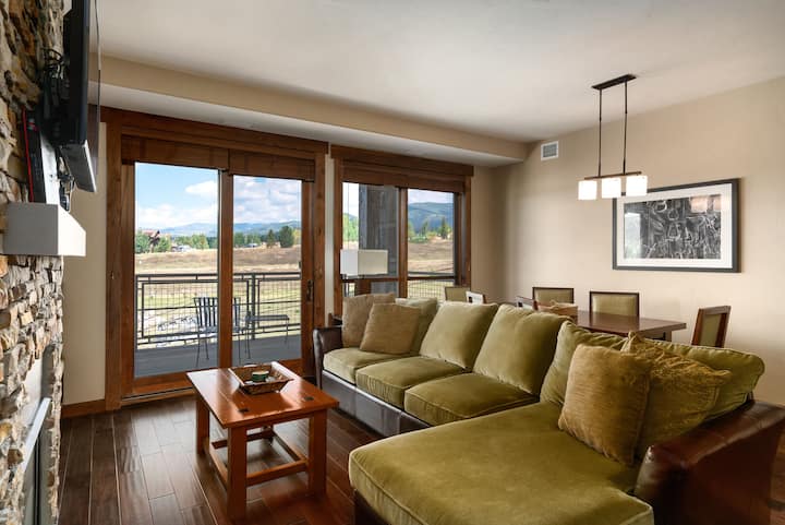 Larkspur, Ac! Private Deck,views Amenities Galore! - Steamboat Springs, CO
