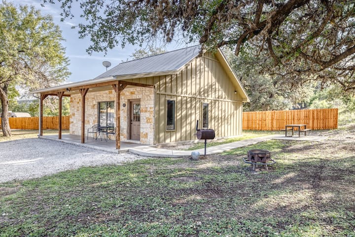 Oasis Cabin #3 On The Frio - Garner State Park, Concan