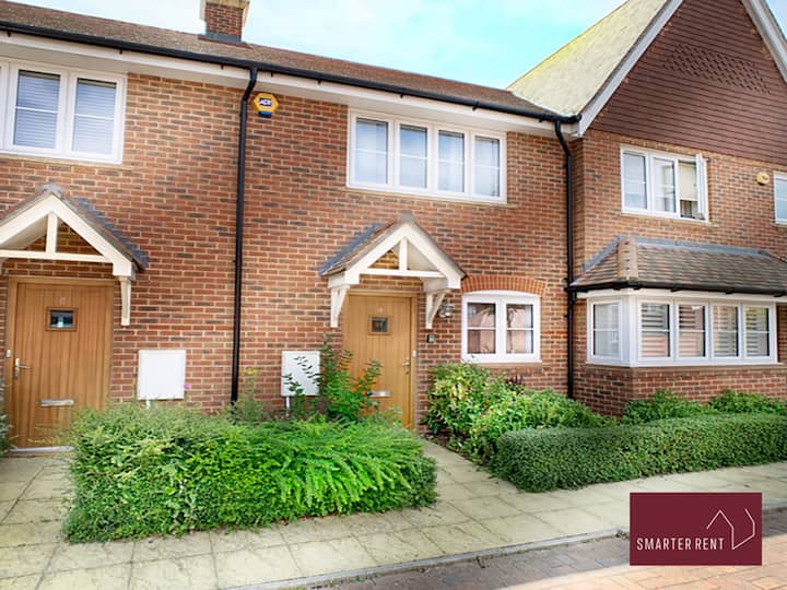 Wokingham - Garden, Parking, Pets Welcome - Bracknell