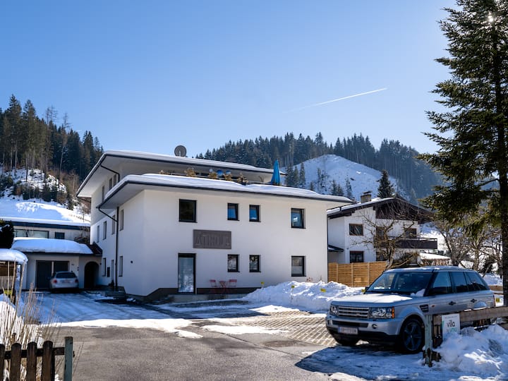 Beau Logement Pour Groupes, 50m Du Bus De Ski - Westendorf