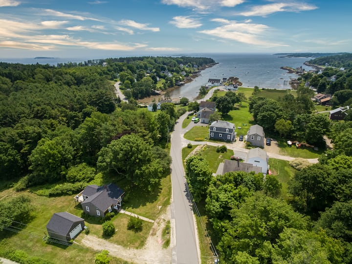 Lowell's Cove Cottage - Quaint 2br Cottage Short Walk Away From Lowell's Cove - Brunswick, ME