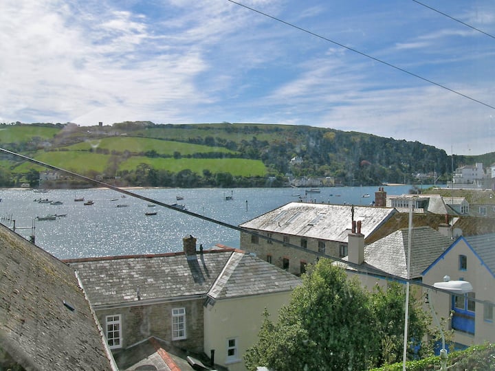 Church St 1 Upper Apartment - Salcombe