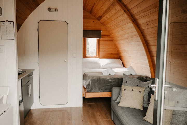 Daffodil Mega Pod Glamping With Wood Fired Hot Tub - Coniston