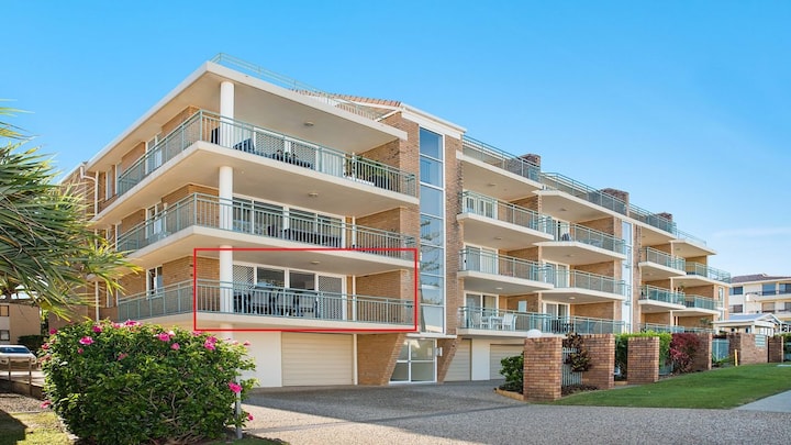 Kokomo Unit 1 Kings Beach Qld - Golden Beach