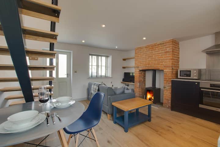 1 Bed In Holt (Oc-2184) - Holt