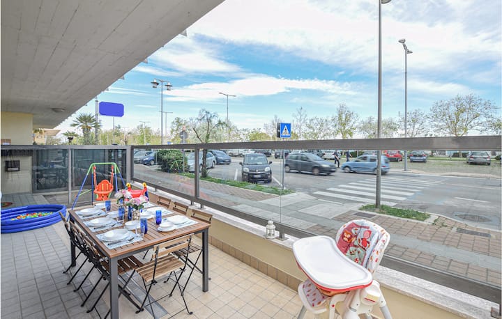 Beautiful Apartment In Pescara With Wifi - Pescara
