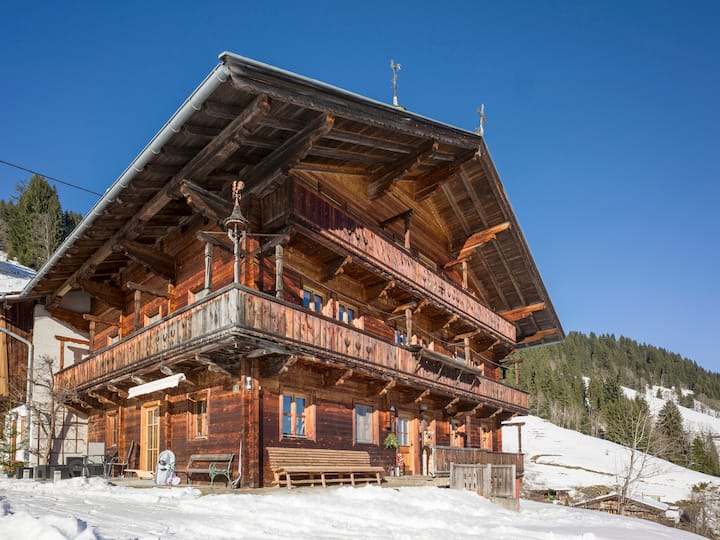 Bel Appartement, Immeuble De Hauteur, Belle Vue - Westendorf