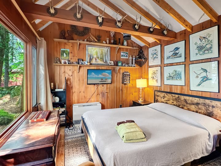 Horizons West Hideaway - Greenville, ME