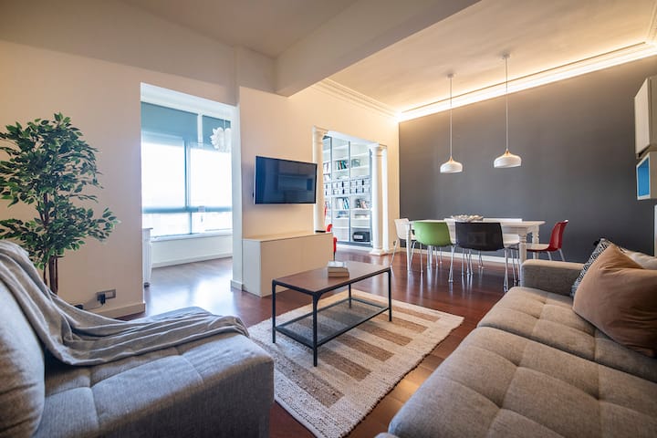 3 Bedroom Apartment In Sant Antoni - You Stylish - Barcelona