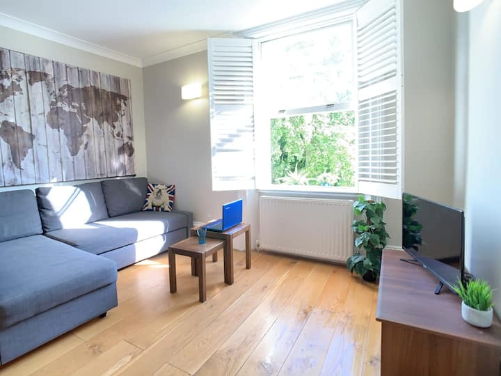 G9 - Centrally Located Flat 10mins To Big Ben - Leyton