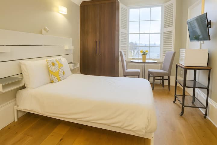 G10s - Cozy Apartment By Westminster & Big Ben - King's Cross station - London