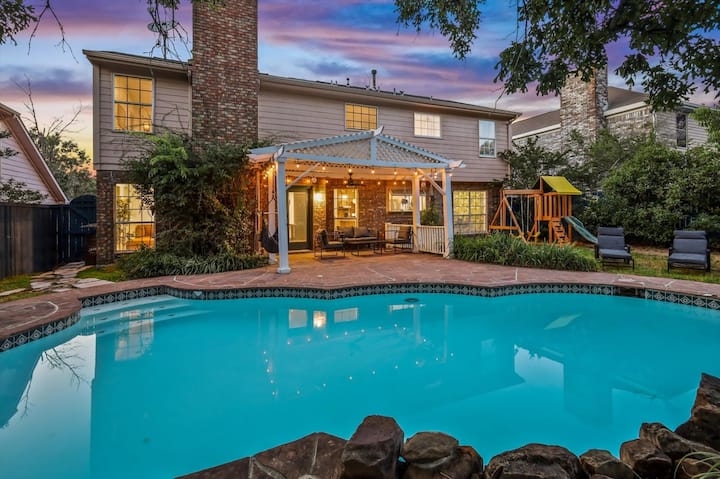 Oasis King 5br W Pool/ Bbq / Nature/ Private / - Cedar Hill, TX