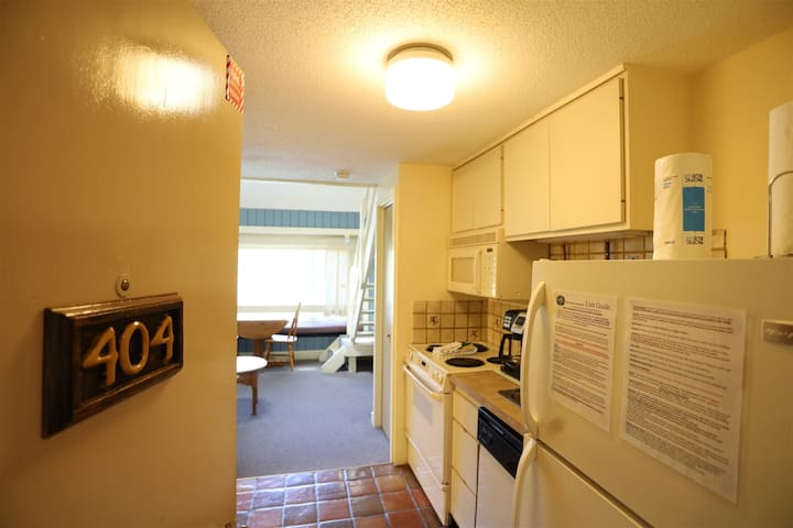 Inns Of Waterville Valley Loft Unit - Waterville Valley, NH
