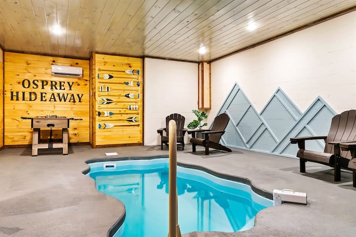 Indoor Pool | Hottub | 3 King Beds | 3 Decks - Pigeon Forge, TN
