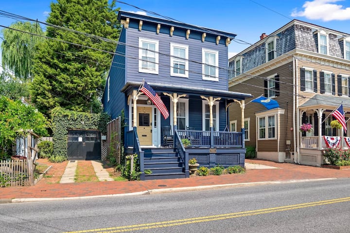 Parking At Randall House Across From Usna Gate 1 - Annapolis, MD