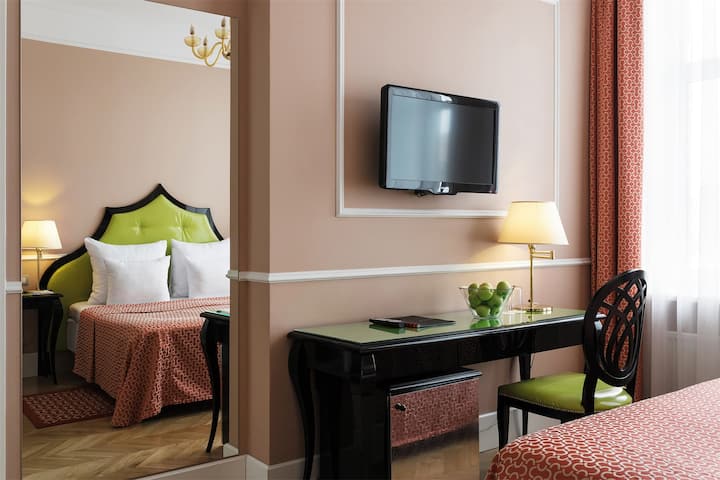 Demetra Art Hotel - Sint-Petersburg