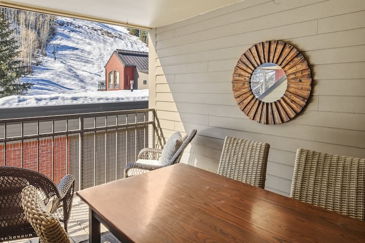 Trailside Condo | Hot Tub & Private Deck - Telluride, CO