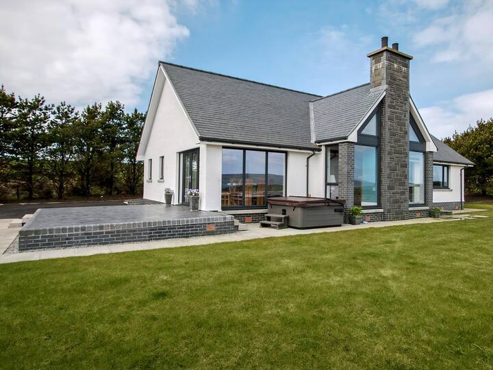 Quarter Acre House - Stranraer