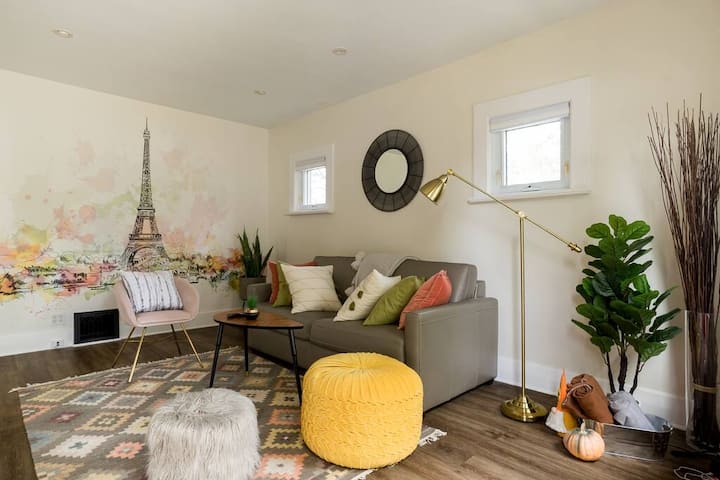 Stay, Relax & Save: Perfect For 30+ Days Dog Lover - London