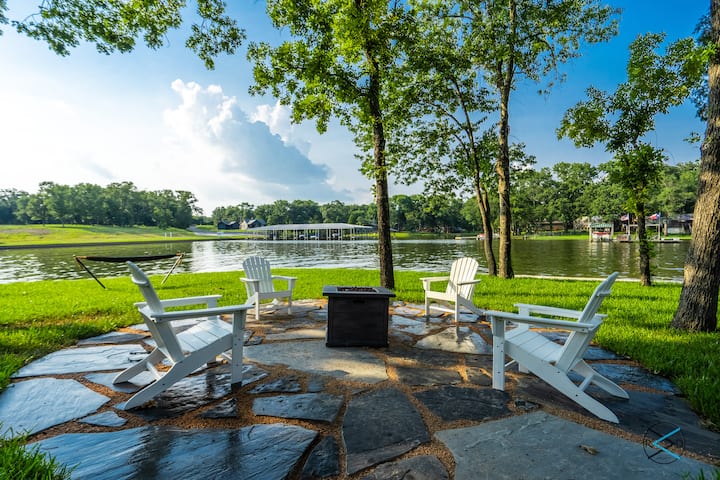 The Boathouse Cottage 1 - Log Cabin