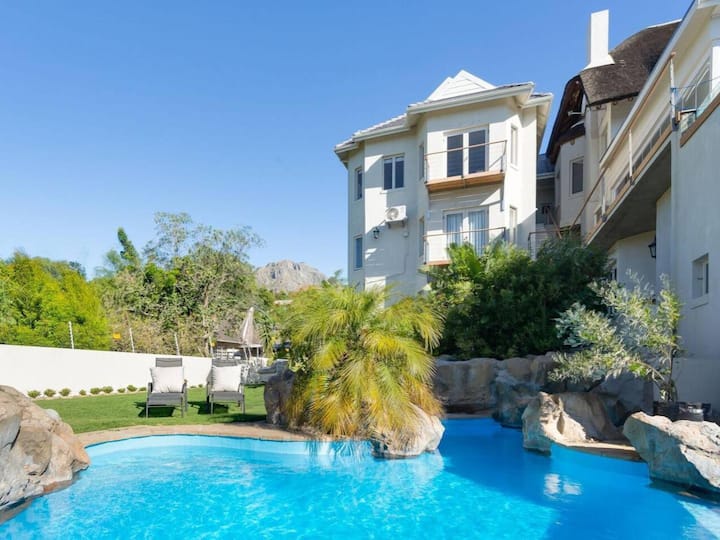 Luxury Stellenbosch, Double Room Ground Floor - Stellenbosch