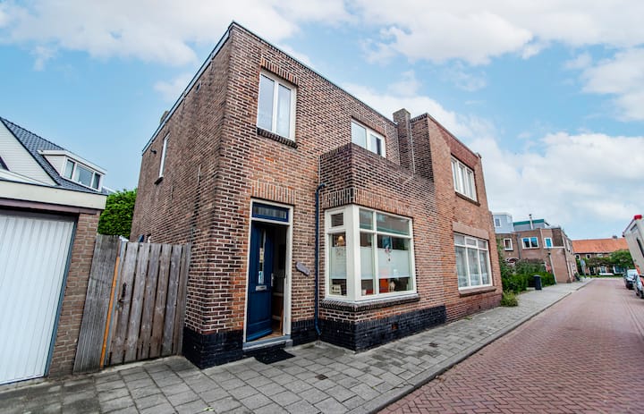 Casa Da Costa Hollidayhome In Town - Zandvoort