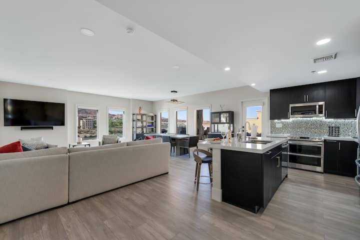The Penthouse In Lake Las Vegas - Henderson, NV
