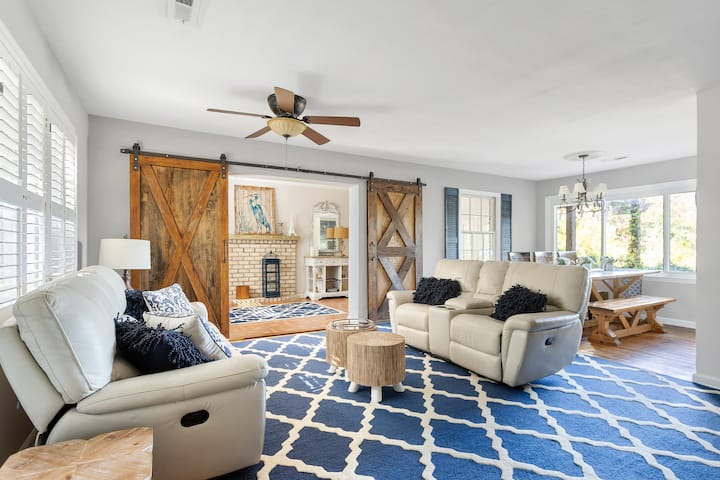 Lake Views & Private Dock At The High House - Mount Pleasant, SC