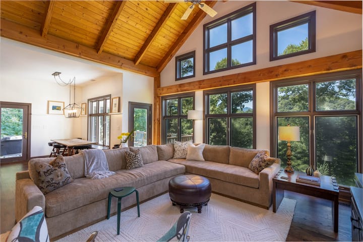 Fully Equipped Cottage Near Blowing Rock - Blowing Rock, NC
