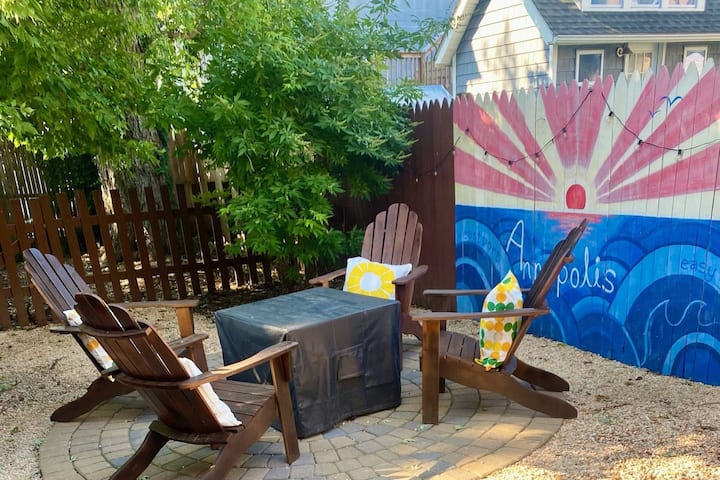 Walk To Waterfront Eastport Backyard & Fire Pit - Maryland