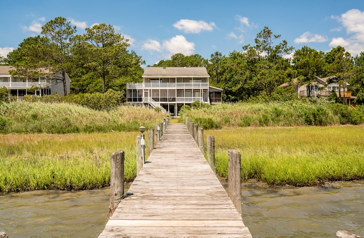 The Happy Crab By Seaside Vacations & Sales - Chincoteague, VA