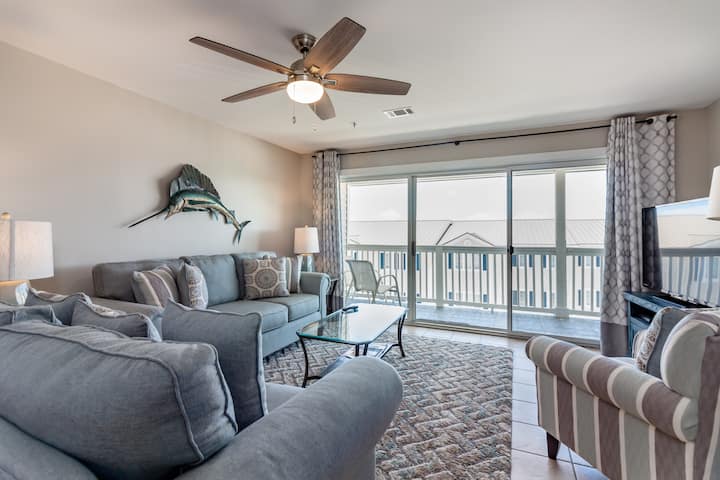 Beachside Colony Resort 2bd/2ba Heated Pool 534 - Tybee Island, GA