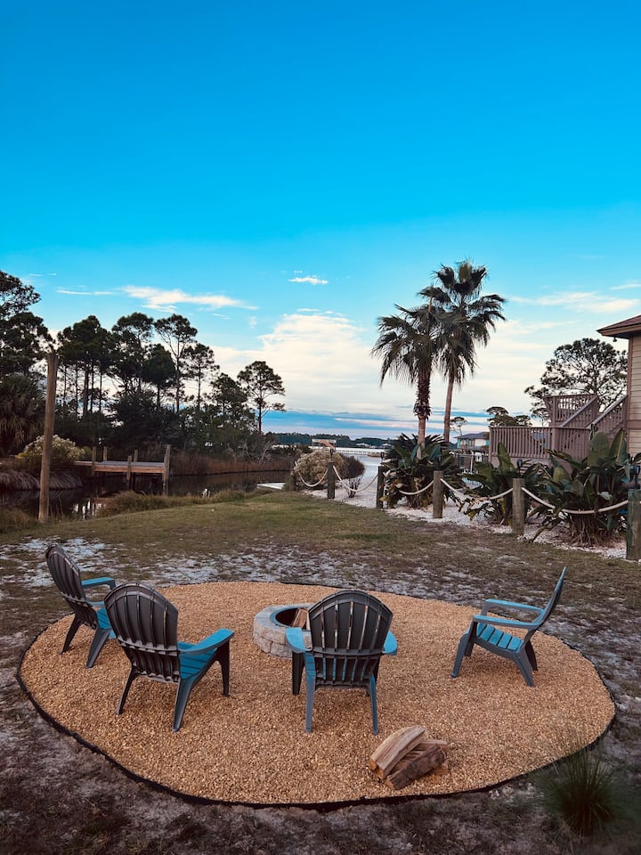 Lagoon Access, Short Walk To Beach, Sleeps 10! - Gulf Shores, AL