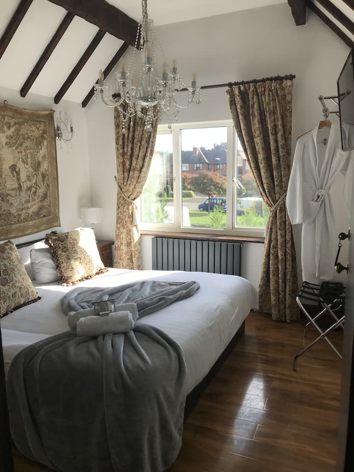 Double Room-ensuite - Solihull