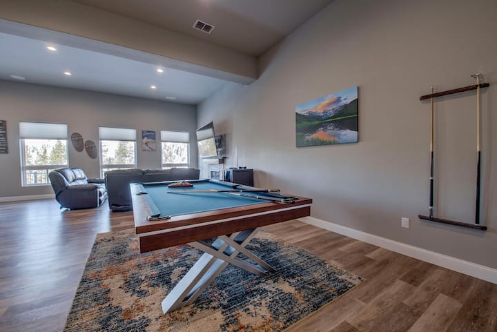 Hillside Lodge - 7br, Great Location With Views! - Breckenridge, CO