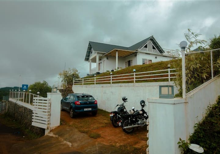 Hill Top Villa In Vagamon With Scenic View - Vagamon