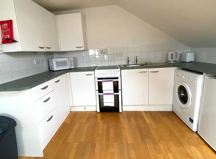 Westridge Road, Southampton, So17 2hp - Southampton