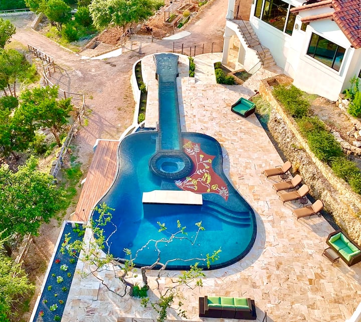 Austin Guitar Pool | 87.5 Ft Guitar Pool - Cedar Park, TX