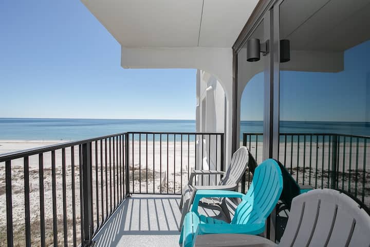Gulf Front W/pool! Parking Included, Is 461 - Gulf Shores, AL