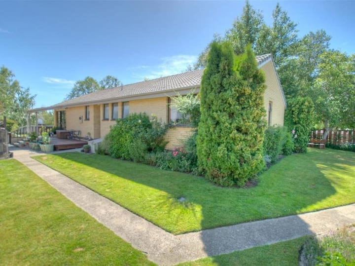Kiwi Holidays In Cromwell - Cromwell