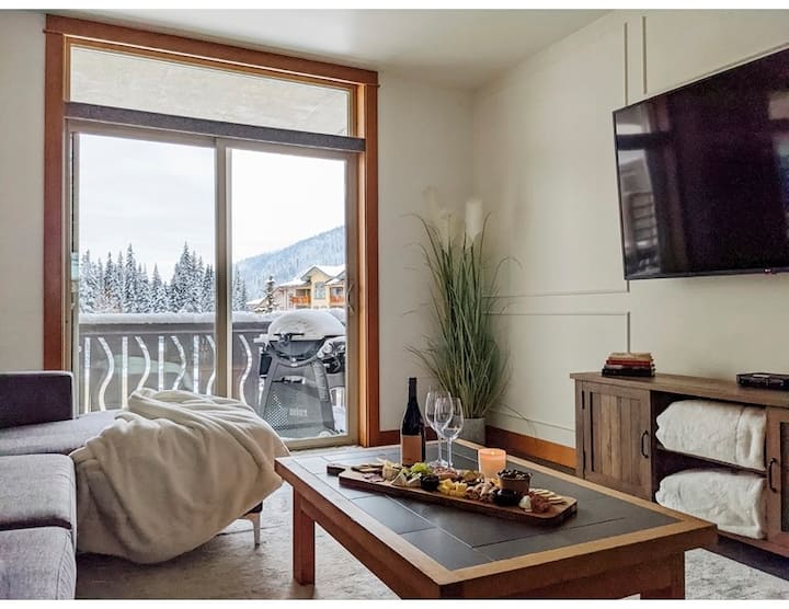 Kookaburra #201 - Chateau Sundance - Sun Peaks